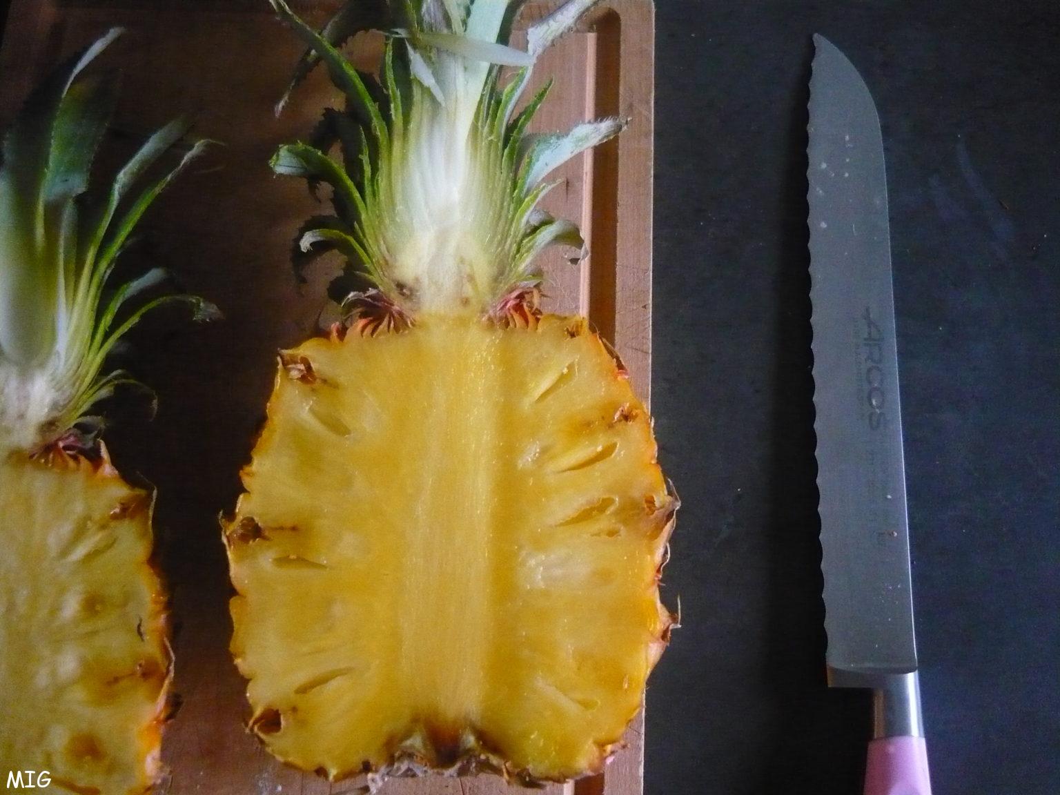 Ananas aux Crevettes et aux Epices (en deux versions) – Mes ...